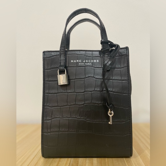 Marc Jacobs | Bags | Marc Jacobs The Tote Bag Black Croc Embossed ...